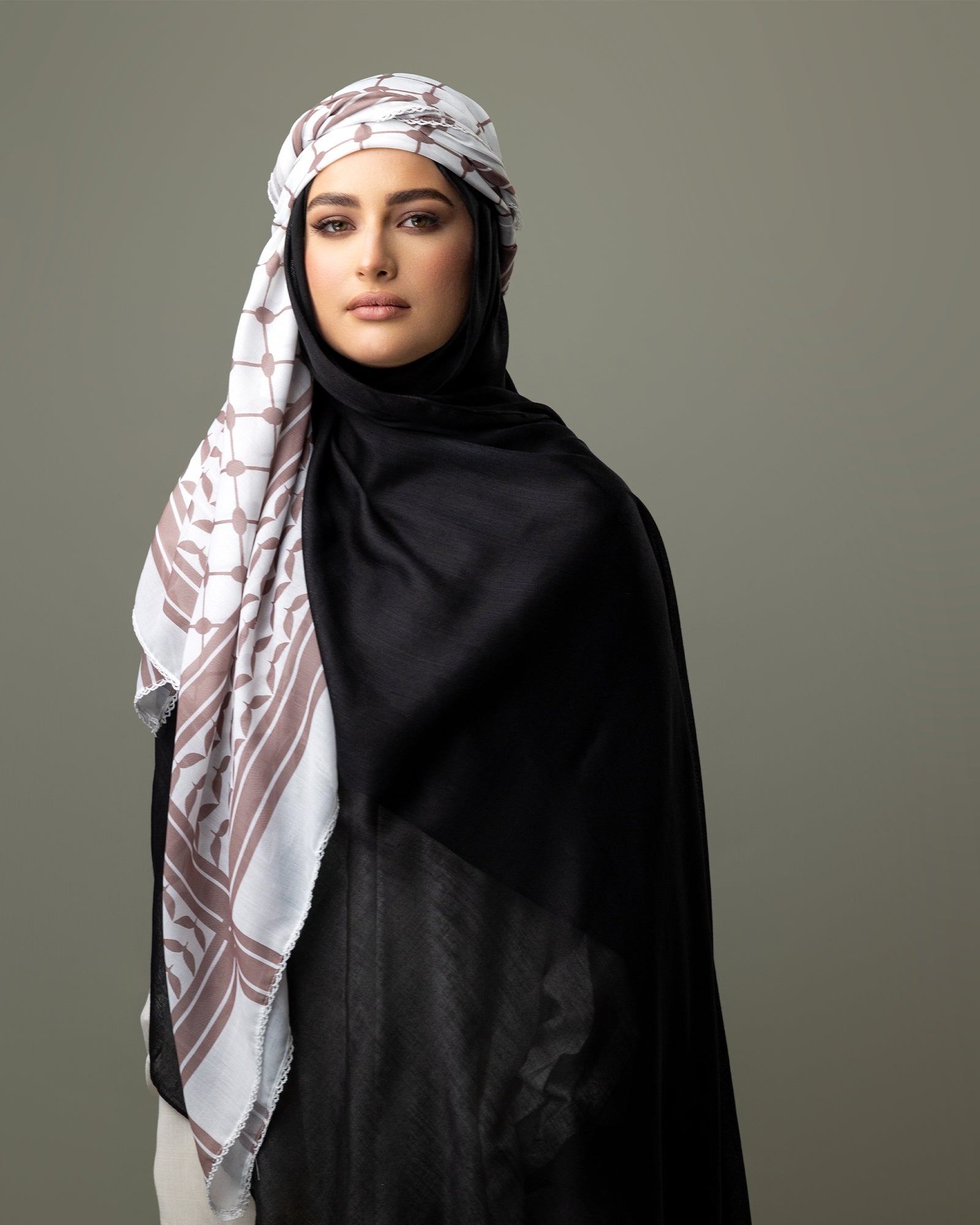 HĀNM Keffiyeh Cotton print hijab with delicate crochet detailing