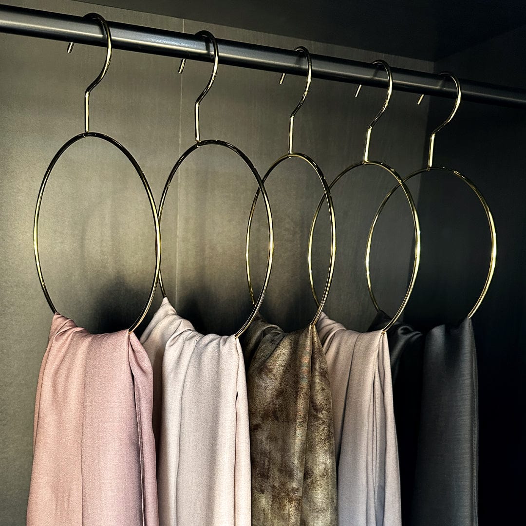 Round, gold steel, hijab hanger - organise your luxury hijab fabrics – HĀNM